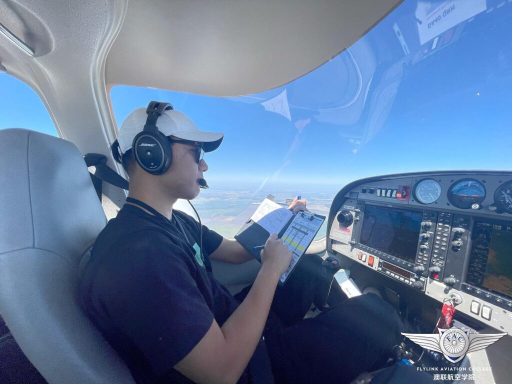 Flight Instructor Rating GIII | Flylink Aviation College